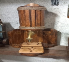 BOTTICELLO ARTIGIANALE IN LEGNO L1